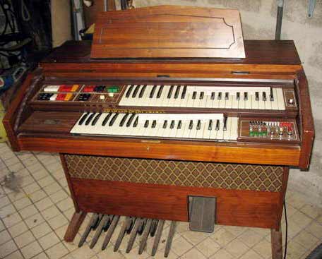 GEM - F 40 Organo Elettronico | Electronic Vintage Organ | Suono ...